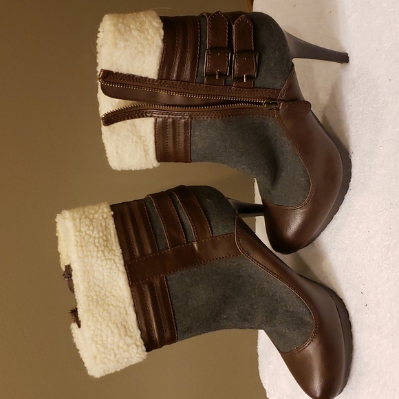 Elle | Shoes | Elle Boots | Poshmark